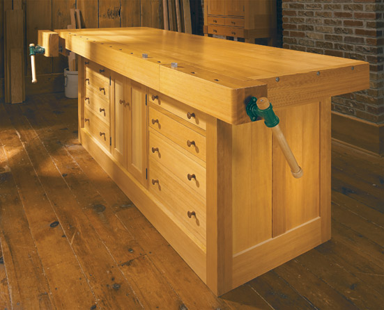 Cabinet-Base Workbench | Woodworking Project | Woodsmith Plans