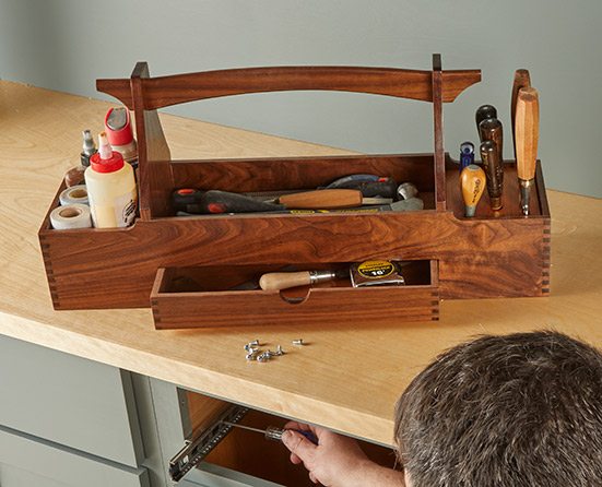 Handy Tool Tote | Woodworking Project | Woodsmith Plans