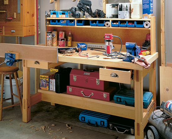 Handyman's Workbench | Woodworking Project | Woodsmith Plans