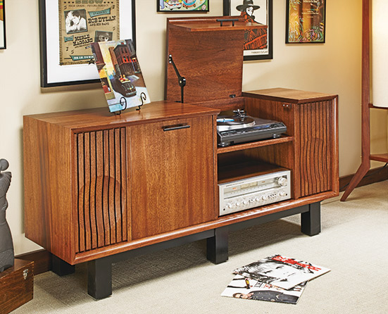 Turntable Console | Woodworking Project | Woodsmith Plans